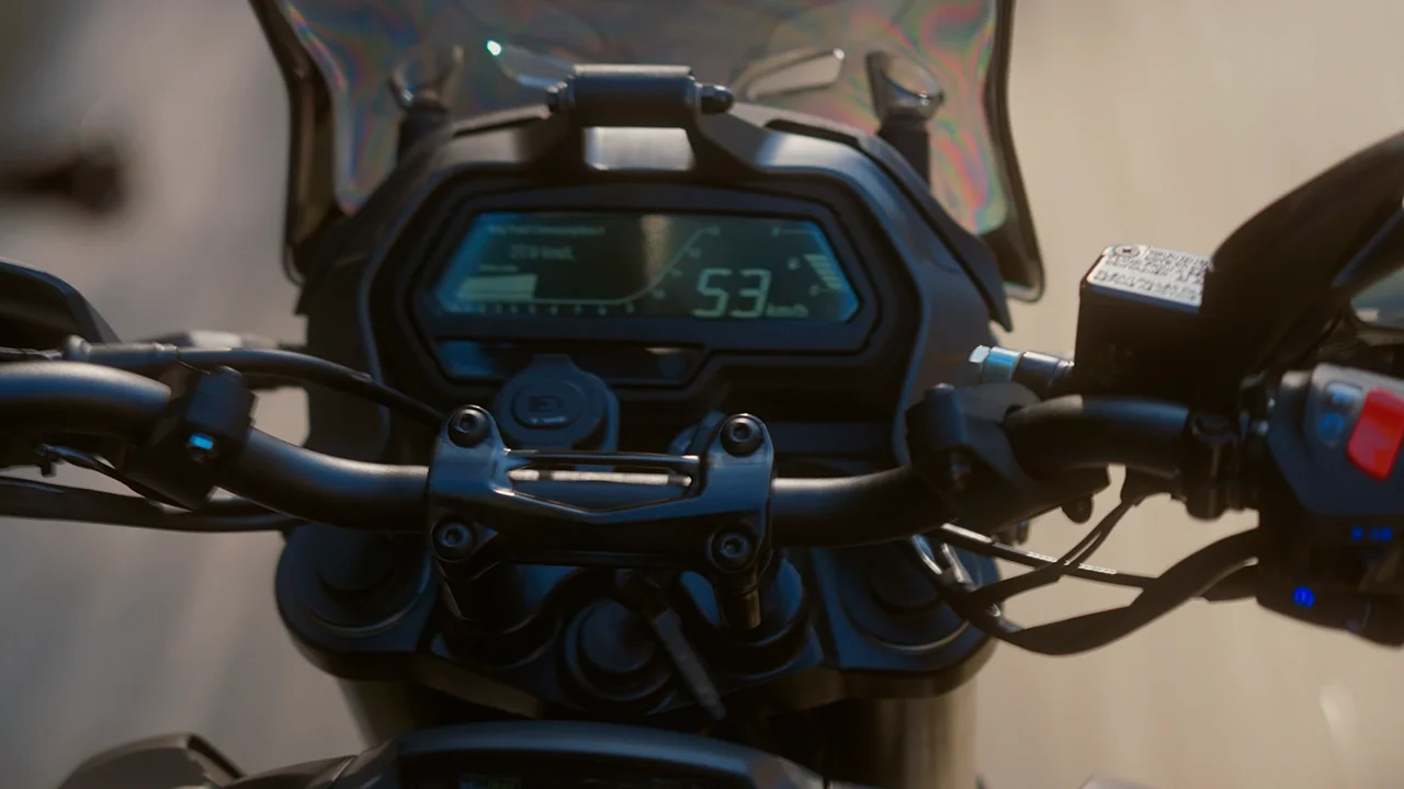 Mota Dominar 400 Euro 5 | Motos Bajaj Portugal