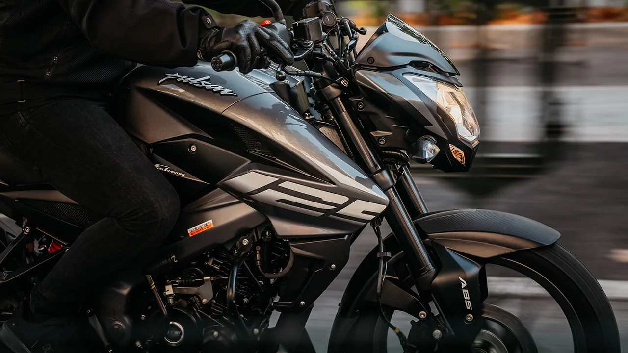 Mota Pulsar NS 125 | Motos Bajaj Portugal